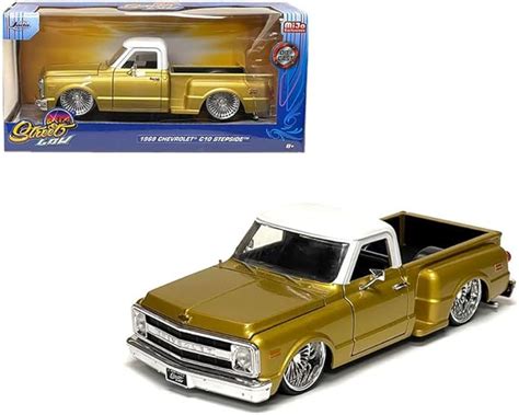 Jada Toys 1969 Chevy C10 Stepside Lowrider Pickup Truck