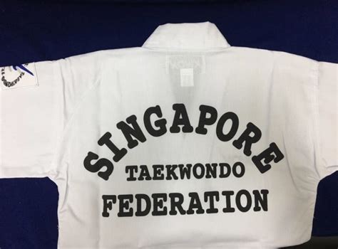 Kwon Dobokfull Set Female White 150cm Sports Equipment Other Sports Equipment And Supplies