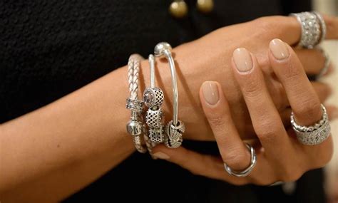 دستبند پاندورا چیست؟ معرفی پاندورا و تاریخچه محبوبیت آن