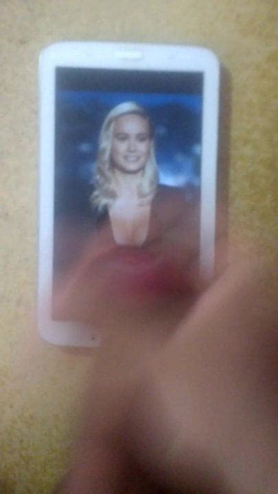 Second Brie Larson Cumtribute Xhamster