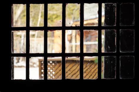 Premium Photo Retro Window Glass