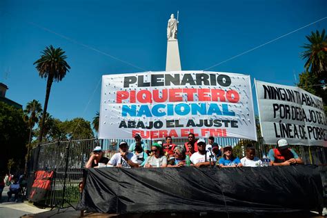 Piqueteros Duros Amenazan Con Hacer Un Campamento En El Centro Porteño