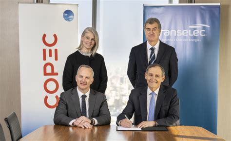 Copec Y Transelec Cierran Acuerdo Para Potenciar Proyecto Granja Solar