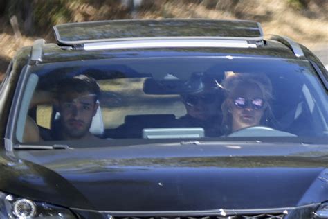 Britney Spears é Vista Pela Primeira Vez Após Depoimento Em Audiência