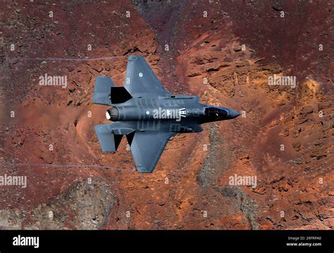 Lockheed Martin F 35 Lightning Ii Passes Through Jedi Transition In