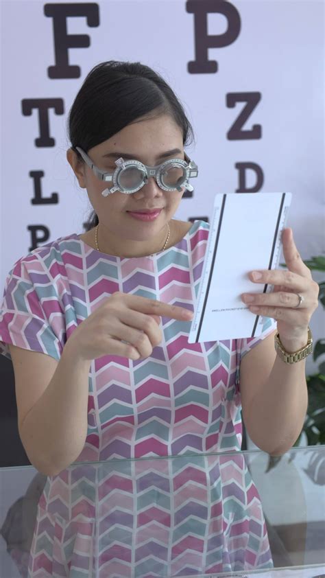 Optical Glasses Eye Check Woman Eye Check Person Eye Check 27845738 Stock Video At Vecteezy