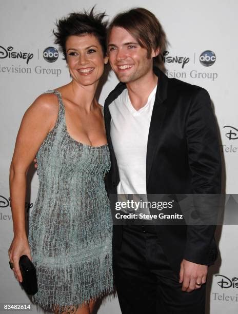 1246 Zoe Mclellan Photos And High Res Pictures Getty Images