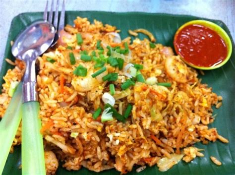 International Cuisine Koththu Roti කොත්තු රොටි