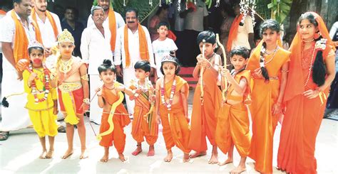 ಹನೂರಿನಲ್ಲಿ ಭಕ್ತರಿಂದ ಶ್ರೀರಾಮನ ಜಪ