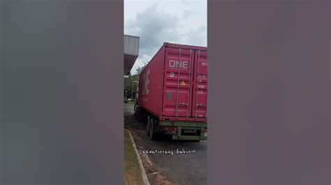 Truck Maneuvering Simulation Youtube