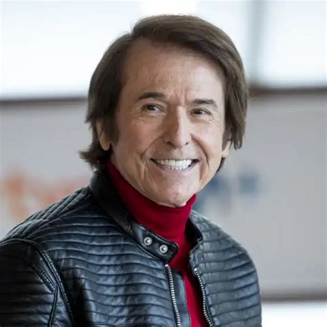 Raphael Emite Un Comunicado Urgente Tras Su Diagnóstico De Linfoma