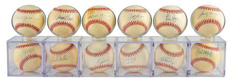 Lot Detail Lot Of 12 Autographed Major League Baseballs