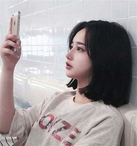 Image Result For Asian Blunt Bob With Bangs Girl Haircuts Wavy Bob
