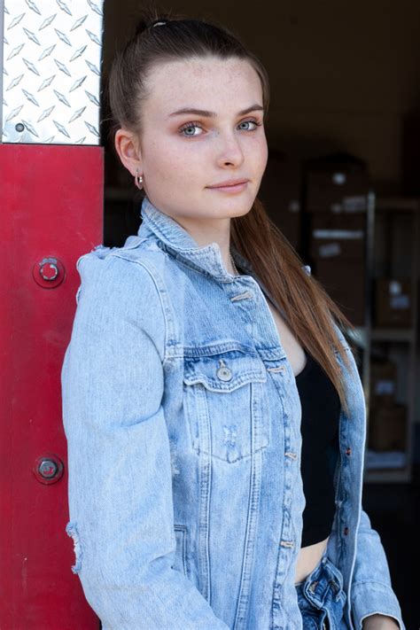 Julia Bogdan Stars Management Portfolio Teens Girls