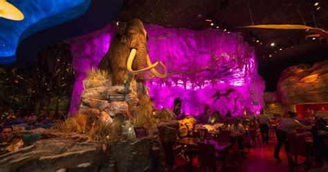 Rainforest Cafe Vs T Rex Which Should You Visit In Disney World Wdw