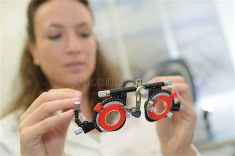 Woman Doing Eyesight Test Stock Image Image Of Asia 322654453