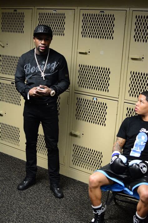 Malik Scott Survives Knockdown Decisions Tony Thompson Undercard