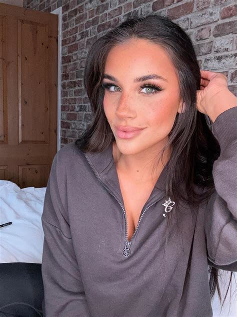 Not Sure If My Freckles Look Cute Or Ugly Sexy