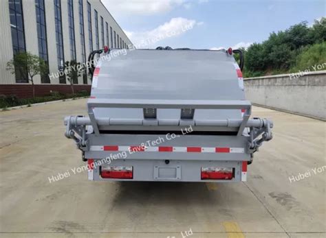 Dongfeng Garbage Compressor Truck Waste Collection Garbage Compactor
