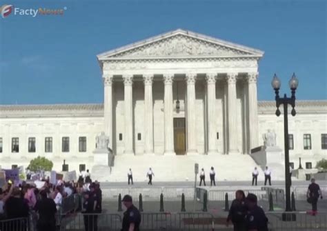 Us Senate Advances Legislation To Protect Same Sex Marriages