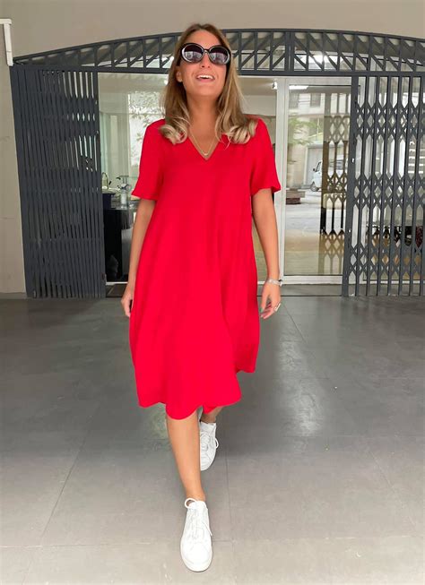 Mn ️კაბა 58 ლარი ️მზადდება შავ ფერშიც ️ზომები S დან 4xl ის ჩათვლით მზადდებასაქართველოში