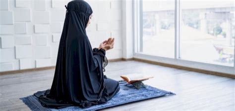 كيفية أداء صلاة التراويح للنساء في البيت خطوة بخطوة حياتكِ