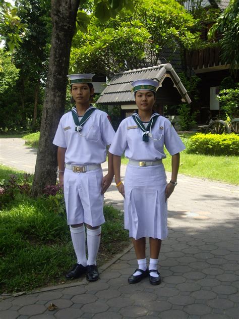 เครื่องแบบลูกเสือวิสามัญ เหล่าสมุทร สำหรับ นักเรียน ปวช 1 ห้องเลขคี่