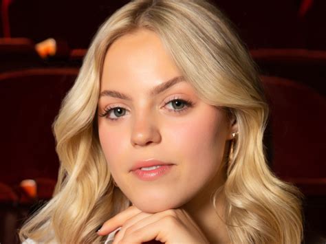 Reneé Rapp Biography Broadway Buzz