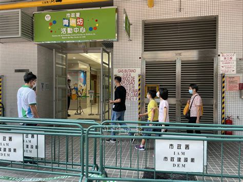 人流大減‼】經歷首次全民核檢的經驗，加上政府實時輪候人數系統不斷優 澳門日報 Macao Daily News