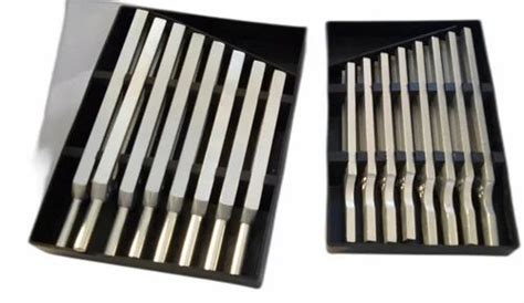 Metal Silver Tuning Fork Set For Laboratory Packaging Type Carton At Metal Silver Tuning Fork Set For Laboratory Packaging Type Carton At