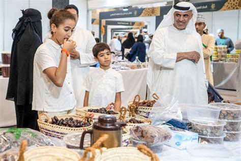 ختام مهرجان التمور العمانية الثامن شؤون عمانية