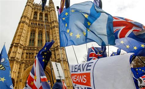 Brexit Uk Parliament Rejects Divorce Deal Theresa May To Face No