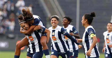 ¡goleada Alianza Lima Venció Por 4 1 A Universitario En El Clásico Por