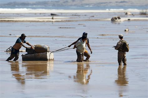 Chile Flash Floods 25 Dead As Rescue Workers Fear For 125 Still