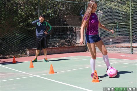 Kimber Lee Handling Coachs Balls 1 145 Porn Pic Eporner