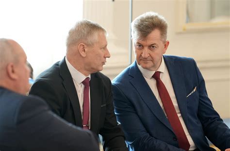 Gulbenes Novada Pašvaldībai Plāns Kā Ietaupīt Līdz 240 000 Eiro