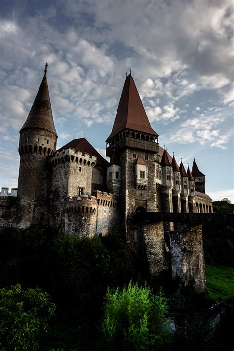 Corvin Castle Dracula Ghosts And Legends In Romania Amys Crypt