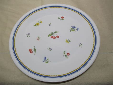 Yahooオークション Corelle コレール コーニング社 白×さくらんぼ