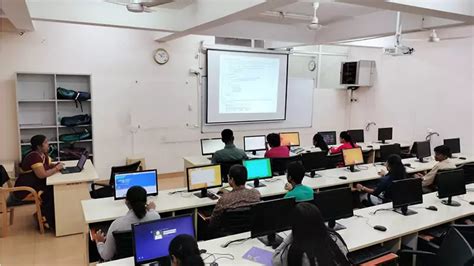Computer Labs KLE S Nijalingappa College â KLE College Rajajinagar Bengaluru