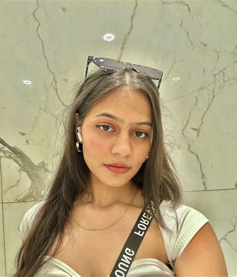 Client Freelancer Linkedingrowth Connections Wednesdaypost