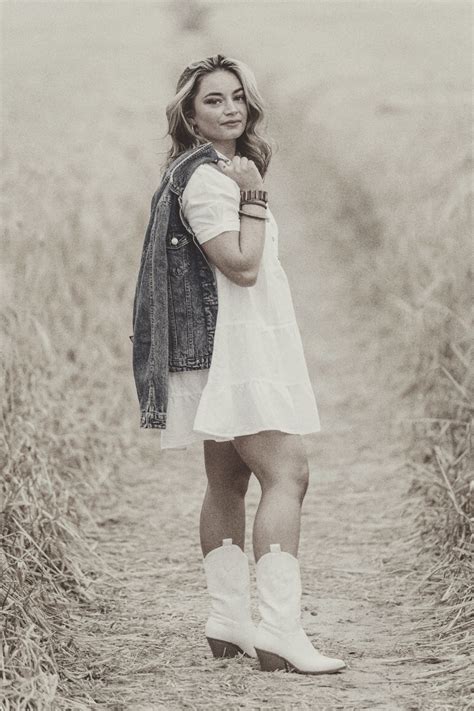 Model Alicia Howard Uploaded 30th June 2023 0434 Pm