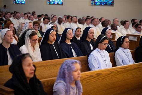 Annual Chrism Mass Unites Priests And Faithful Across Charlotte Diocese