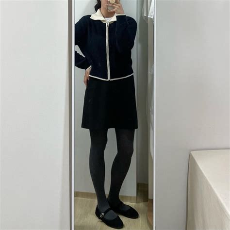 1월 출근룩and일상룩 메리제인 코디 미들부츠 롱코트 자이언트얀 가방 그로브 니트 네이버 블로그