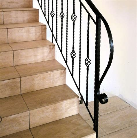 Интериорен парапет за стълбище