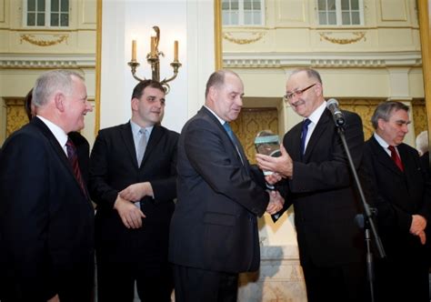 Pilkington Automotive Poland Największym Inwestorem 2011 Roku