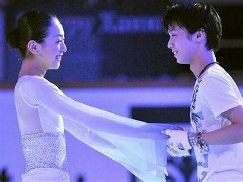 羽生結弦の彼女やベッド写真流出の真相は？結婚の噂もある彼女は同級生か Endia