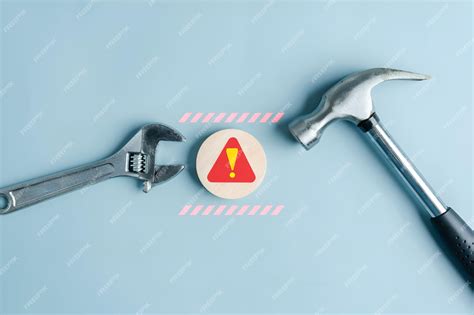 Premium Photo Maintenance Fixing System Warning On Internet Or Caution Sign Symbol