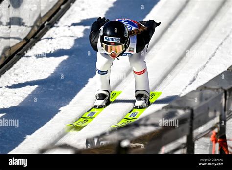 Midtskogen Ingvild Synnoeve Norwegen Ger Fis Viessmsann Skisprung Weltcup Willingen