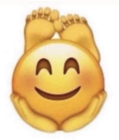 Pin By Judy On Meme Funny Emoticons Funny Emoji Faces Very Funny