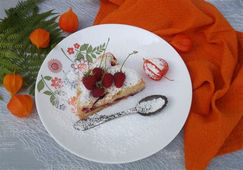 Biszkoptowe Ciasto Z Malinami DoradcaSmaku Pl